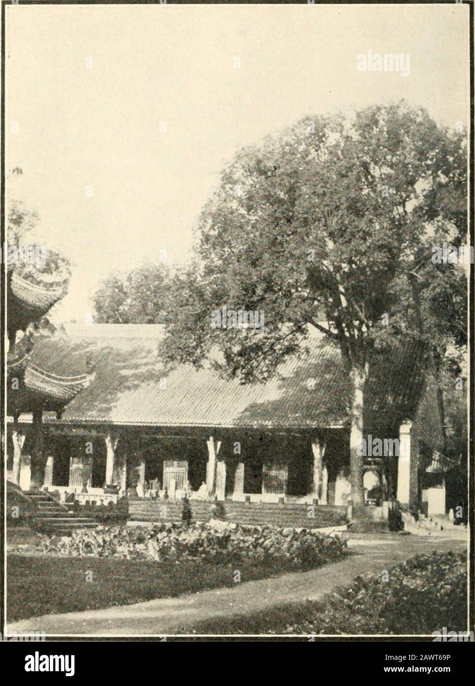 Ichang hi-res stock photography and images - Alamy