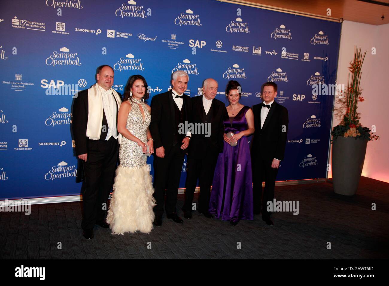 Dirk Hilbert mit Ehefrau Su Yeon Hilbert, Armin Mueller-Stahl , Hans ...