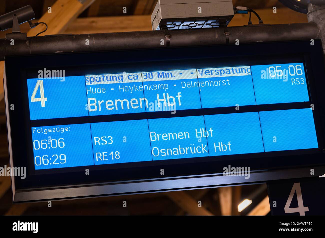 Oldenburg, Germany. 10th Feb, 2020. At Oldenburg central station, a ...