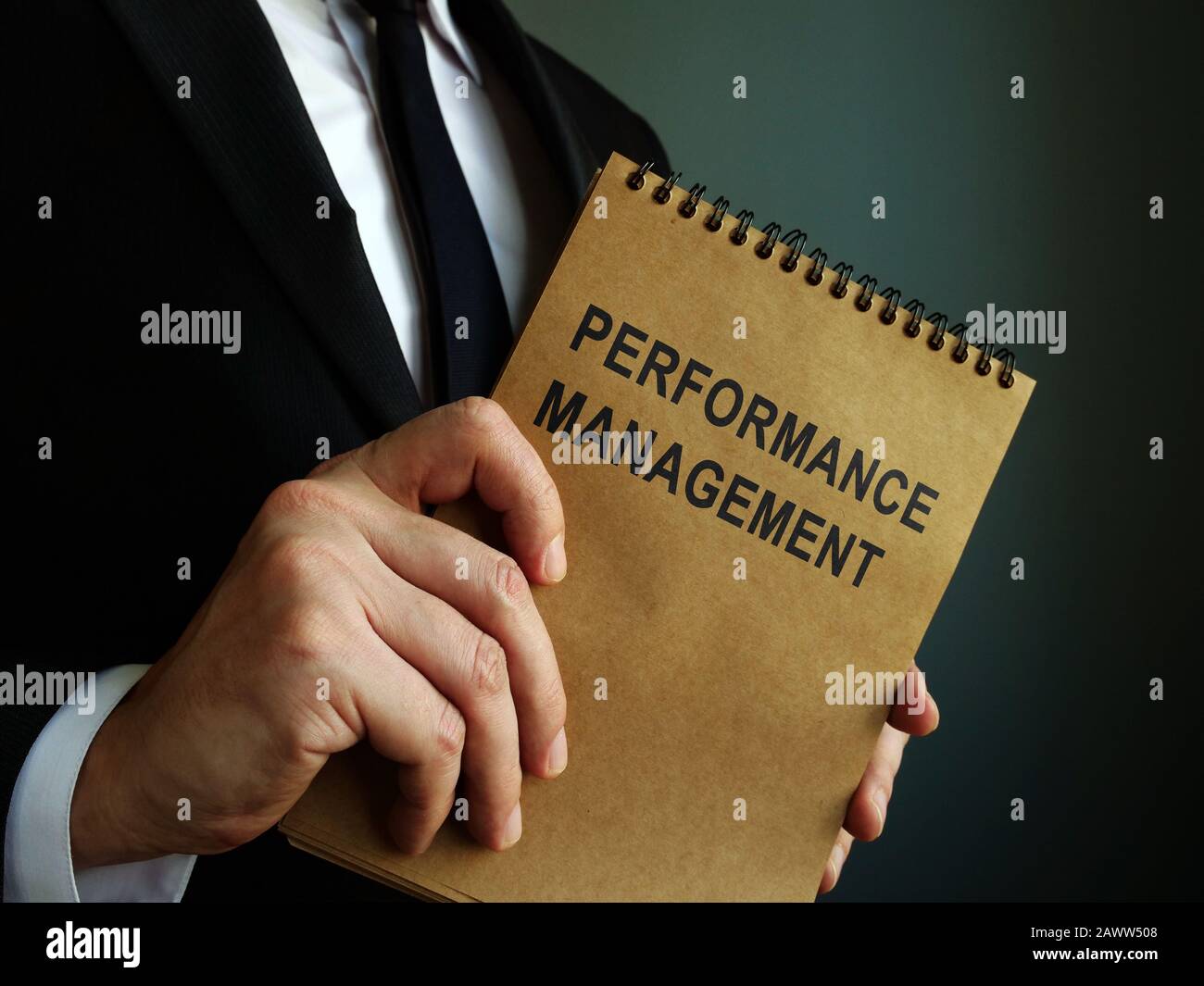 Performance management hi-res stock photography and images - Alamy