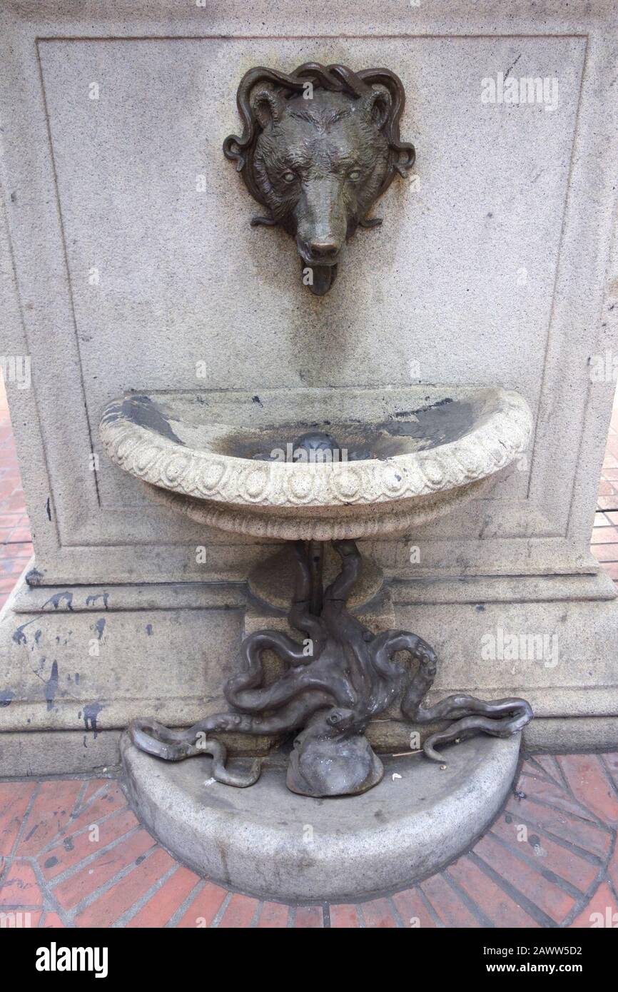 Fountain with bear and octopus - Admission Day Monument - San Francisco ...