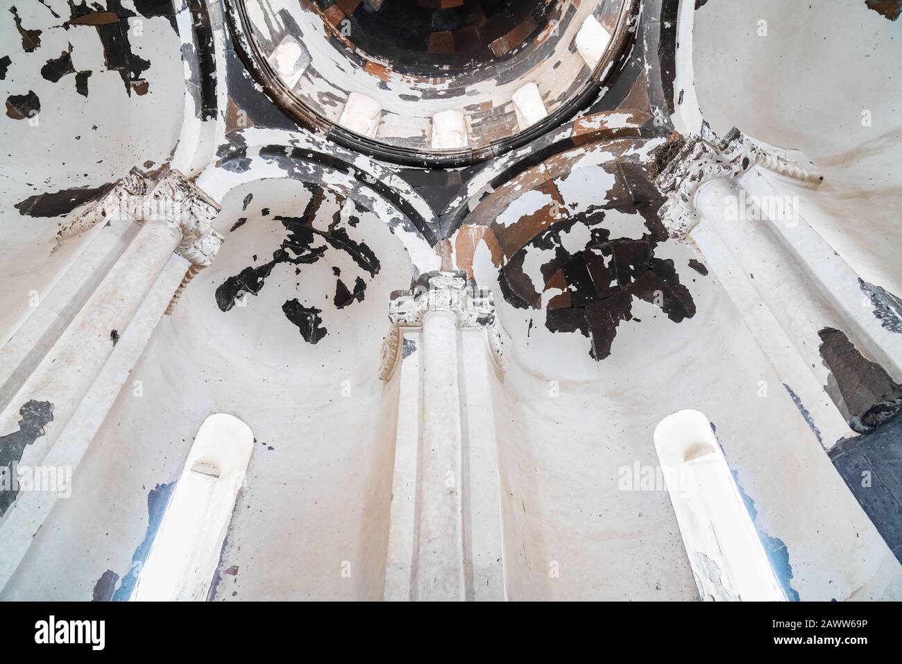 Dome church architecture historical hi-res stock photography and images ...