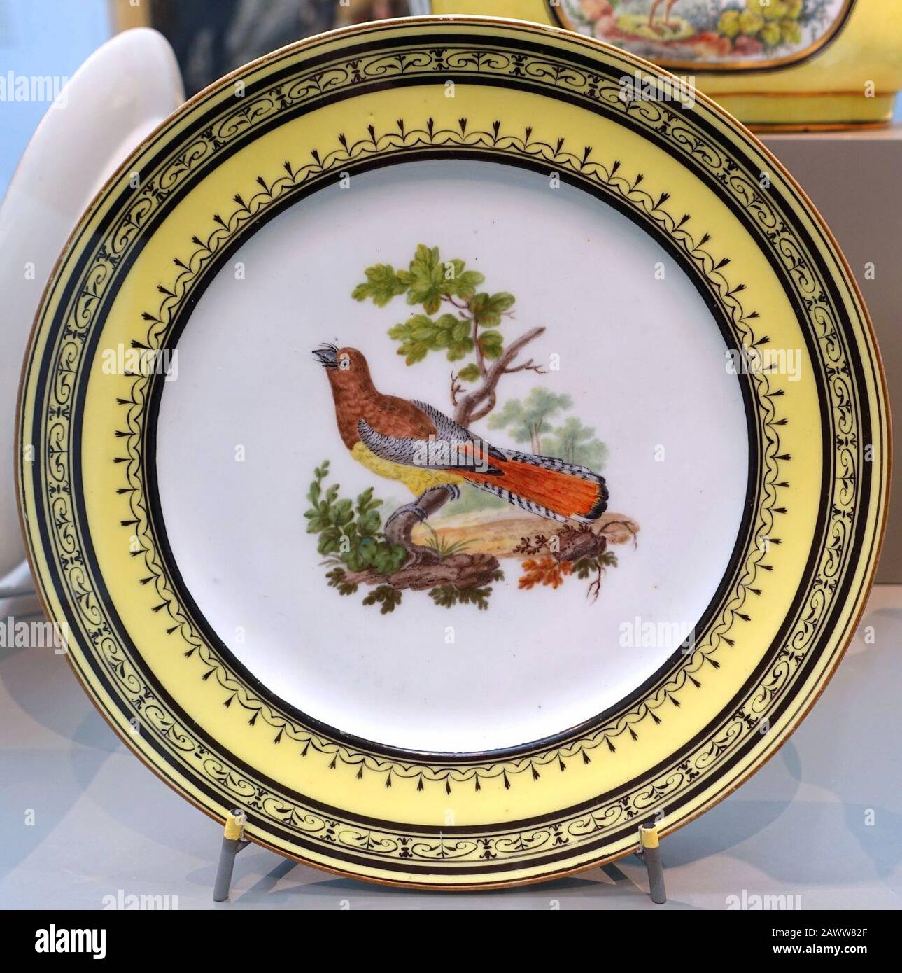 Four plates with birds, painters Edme-Francois Bouillat, Sophie Binet ...