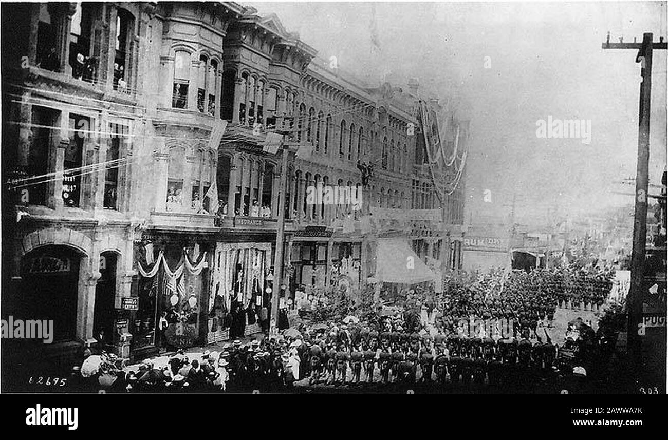 Fourth of July parade 1888 Seattle (CURTIS 1107 Stock Photo - Alamy