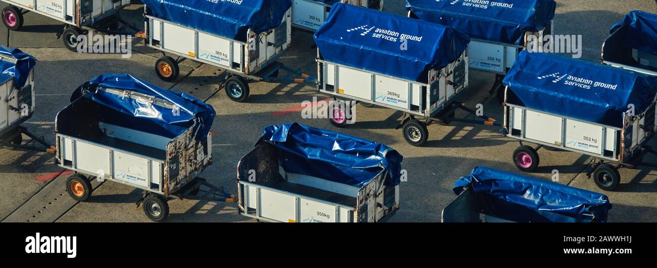 Box Transporter High Resolution Stock Photography and Images - Alamy