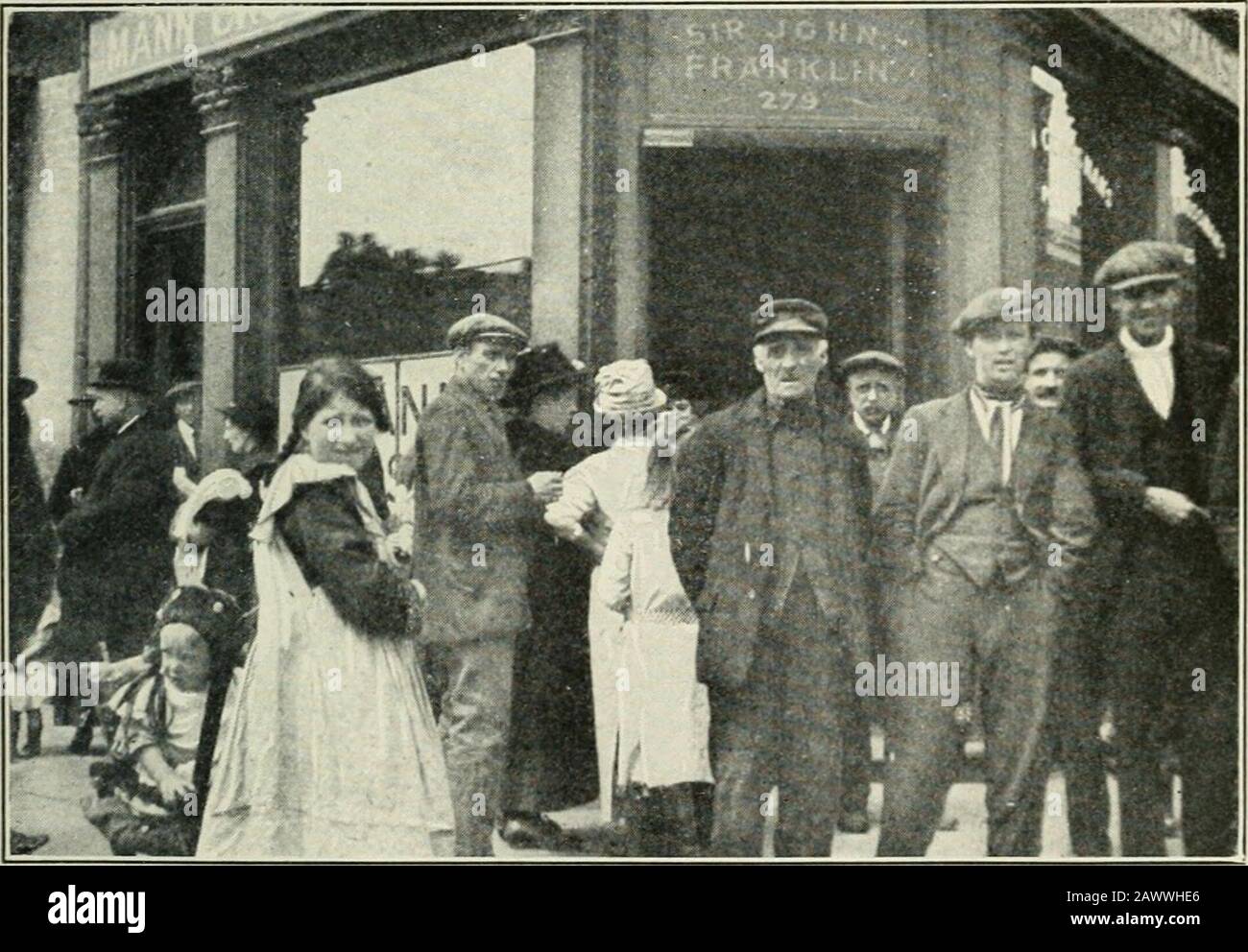 Glasgow Poverty High Resolution Stock Photography and Images - Alamy