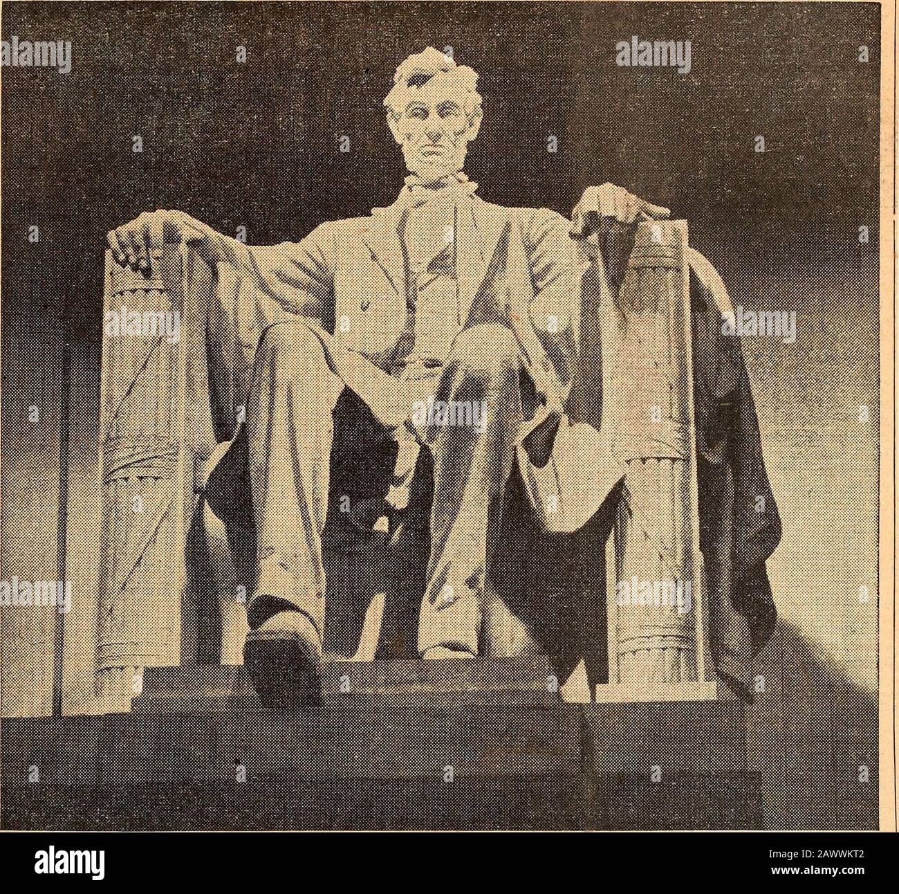 Lincoln statue dimensions hi-res stock photography and images - Alamy