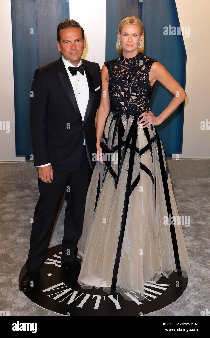 Lachlan Murdoch and Sarah Murdoch at the 2020 Vanity Fair Oscar Party ...