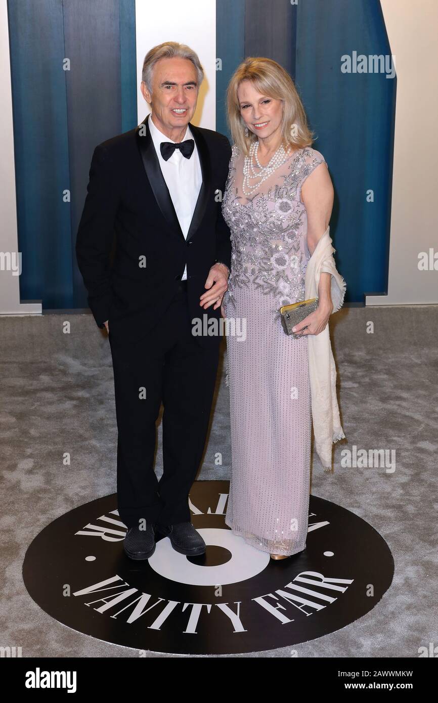 David Steinberg and Robyn Todd at the 2020 Vanity Fair Oscar Party ...