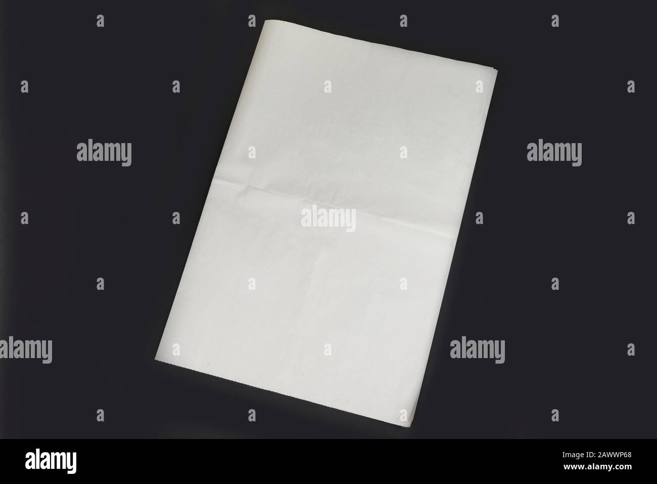 Newspaper front page blank hi-res stock photography and images - Alamy