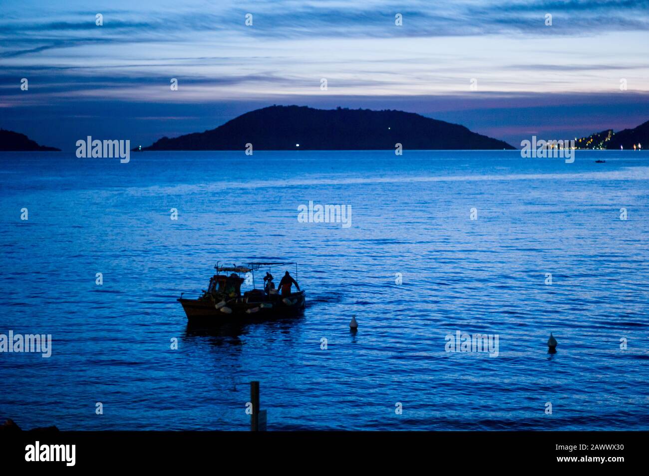 Shipmen hi-res stock photography and images - Alamy