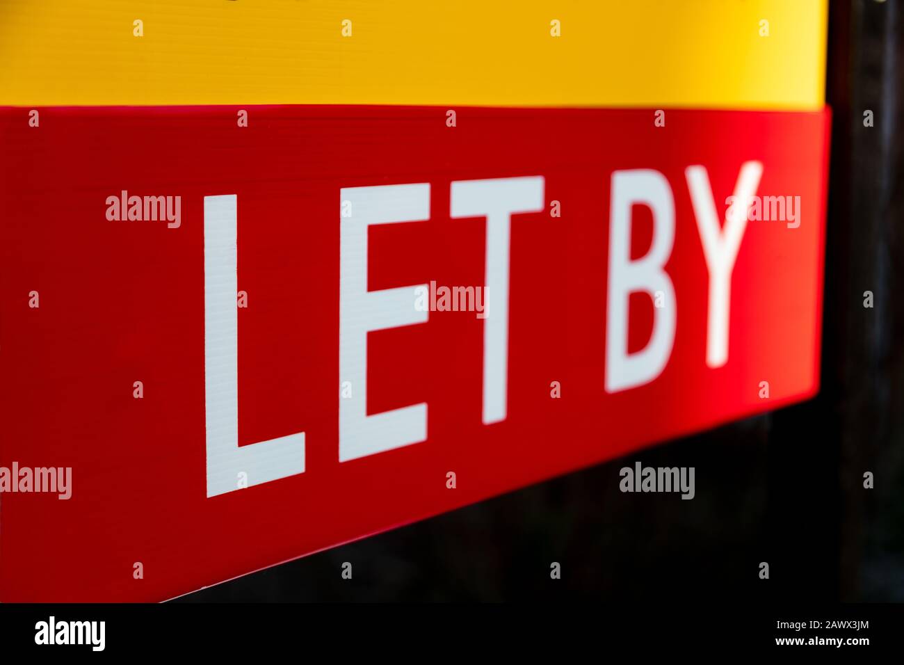 Estate agents display board hi-res stock photography and images - Alamy