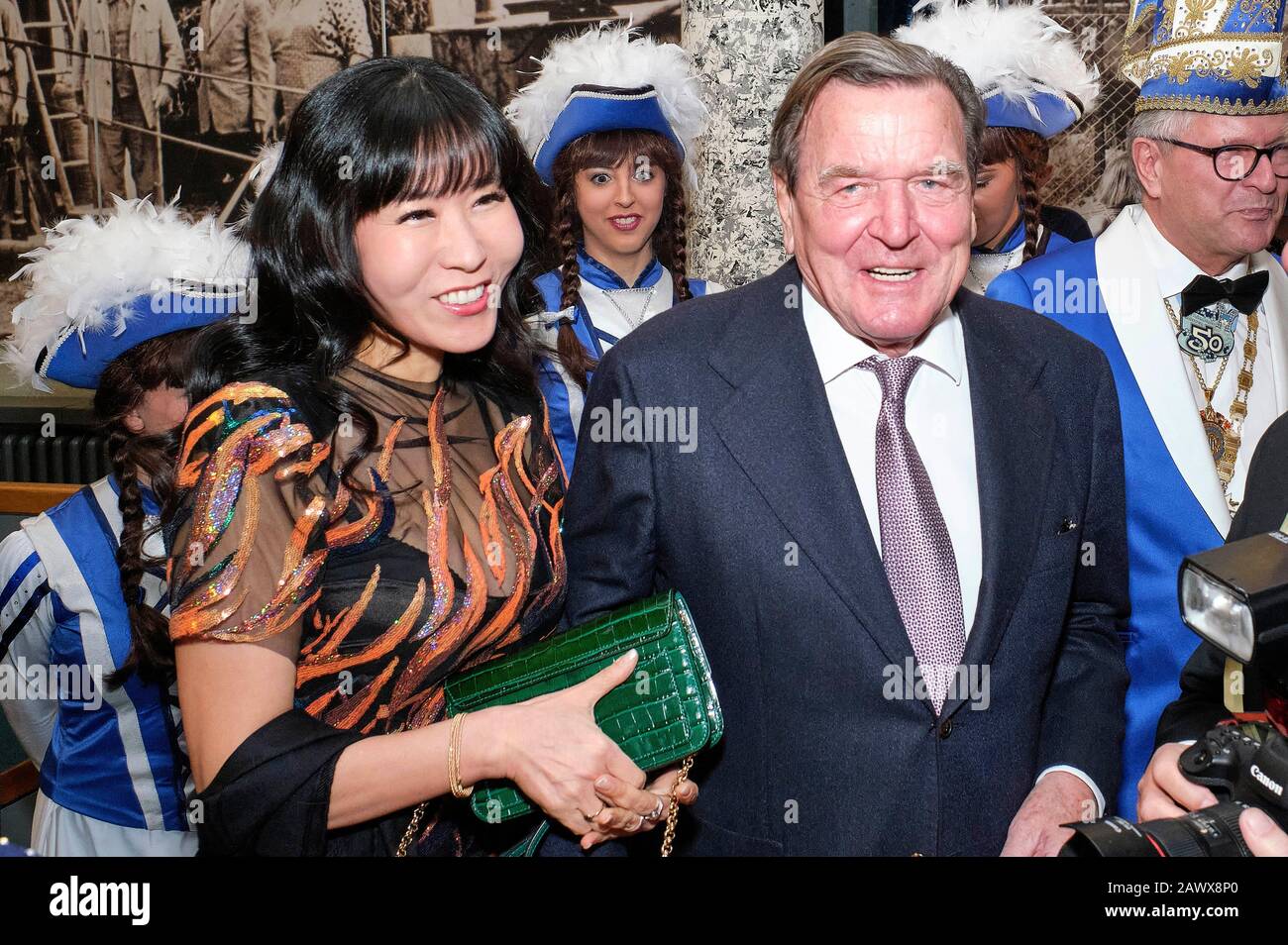 Hanover, Deutschland. 08th Feb, 2020. Gerhard Schroder with his wife ...