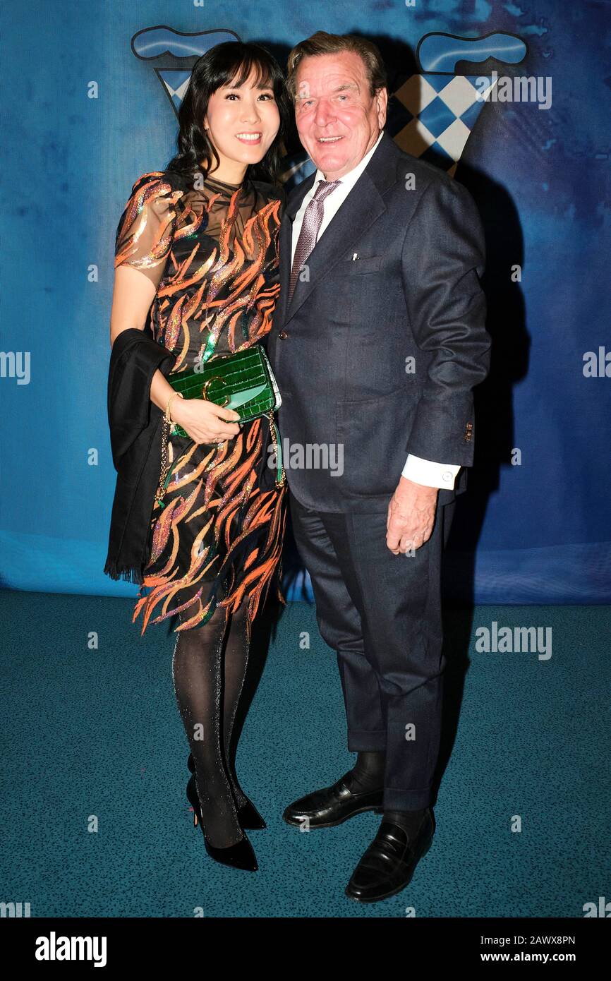 Hanover, Deutschland. 08th Feb, 2020. Gerhard Schroder with his wife ...