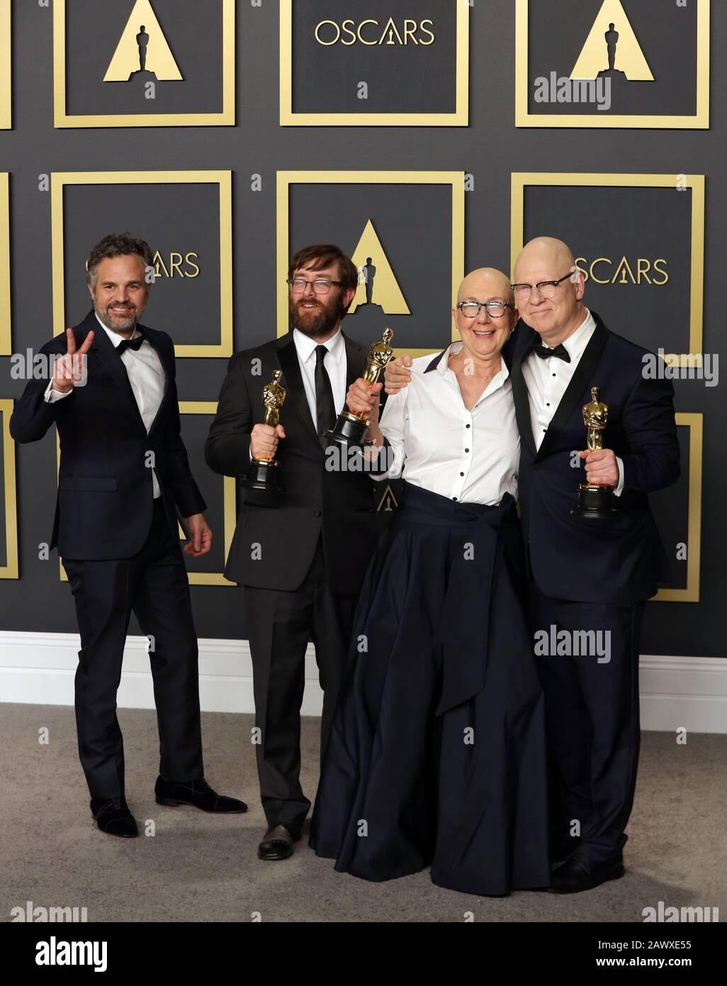 Los Angeles, California, USA. 9th Feb, 2020. Mark Ruffalo, Jeff ...