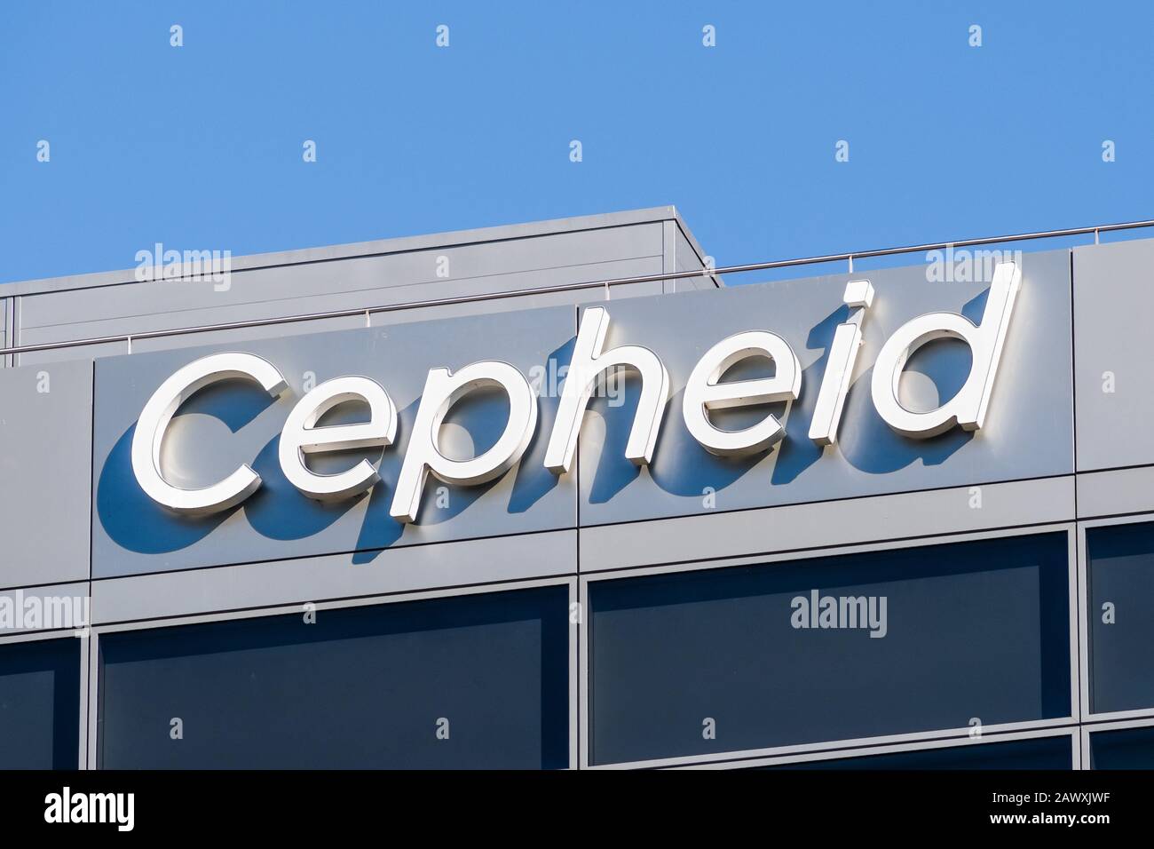 Danaher logo hi-res stock photography and images - Alamy