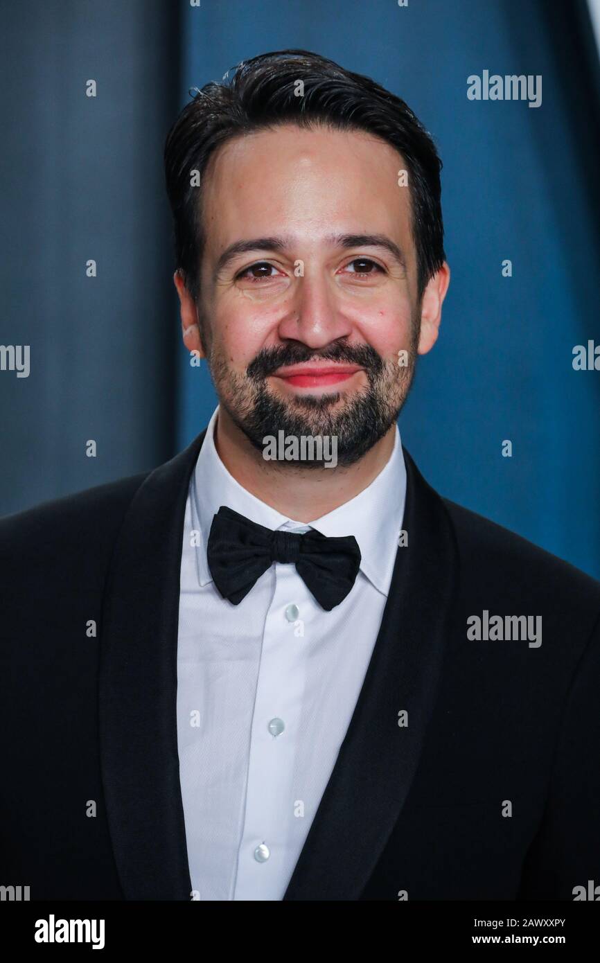 Los Angeles, USA. 09th Feb, 2020. Lin-Manuel Miranda walking on the red ...