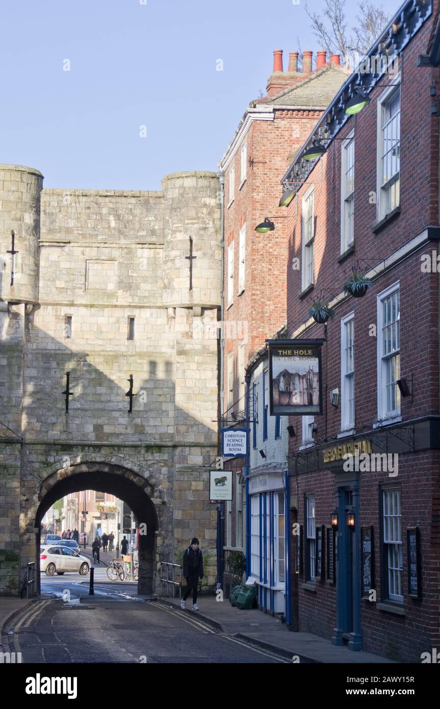 Medieval and georgian buildings hi-res stock photography and images - Alamy