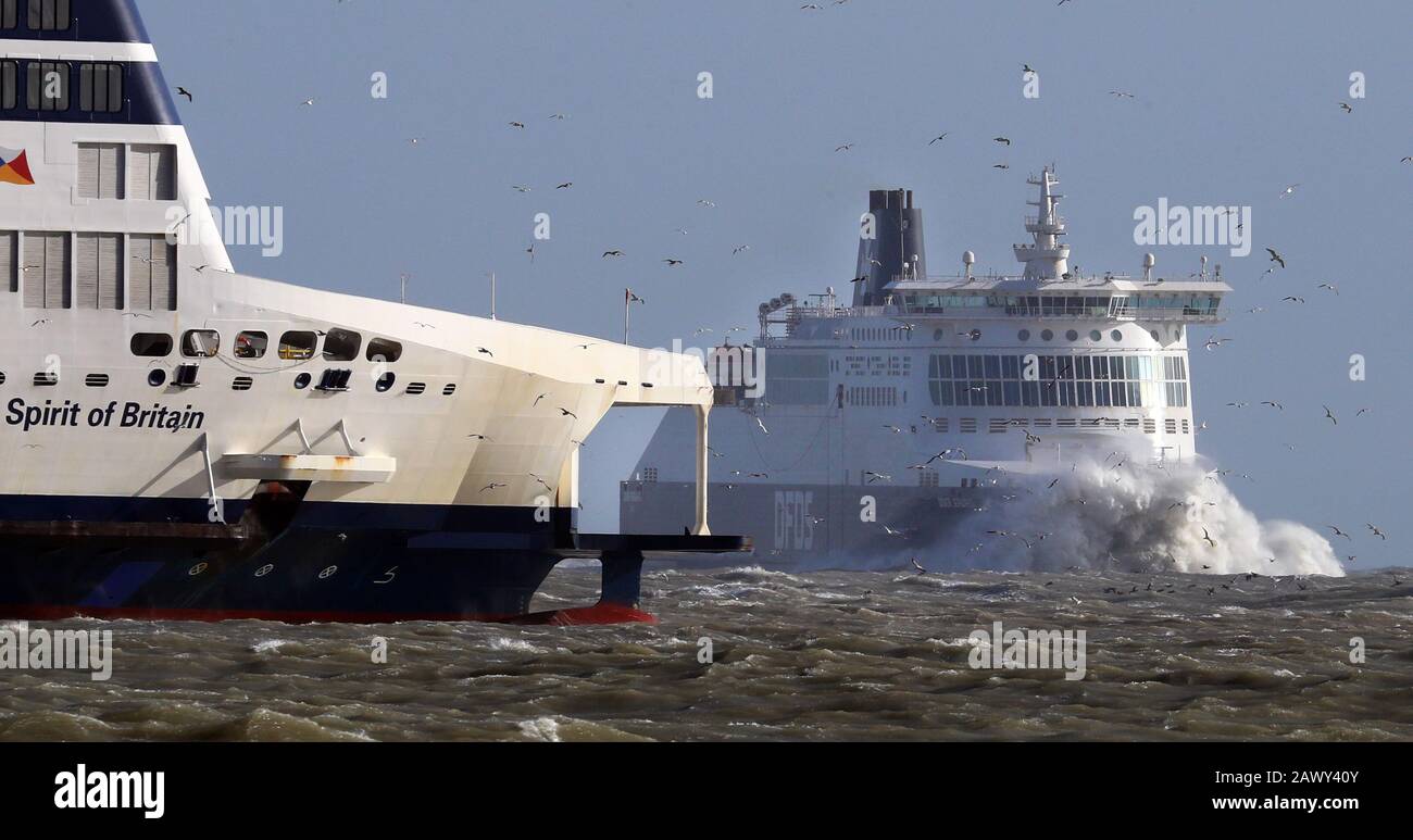Seaways services hi-res stock photography and images - Alamy