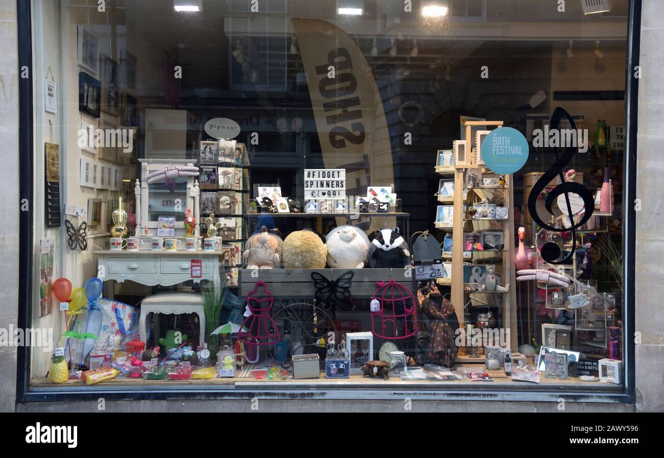 shop window, Bath, Somerset, UK Stock Photo - Alamy