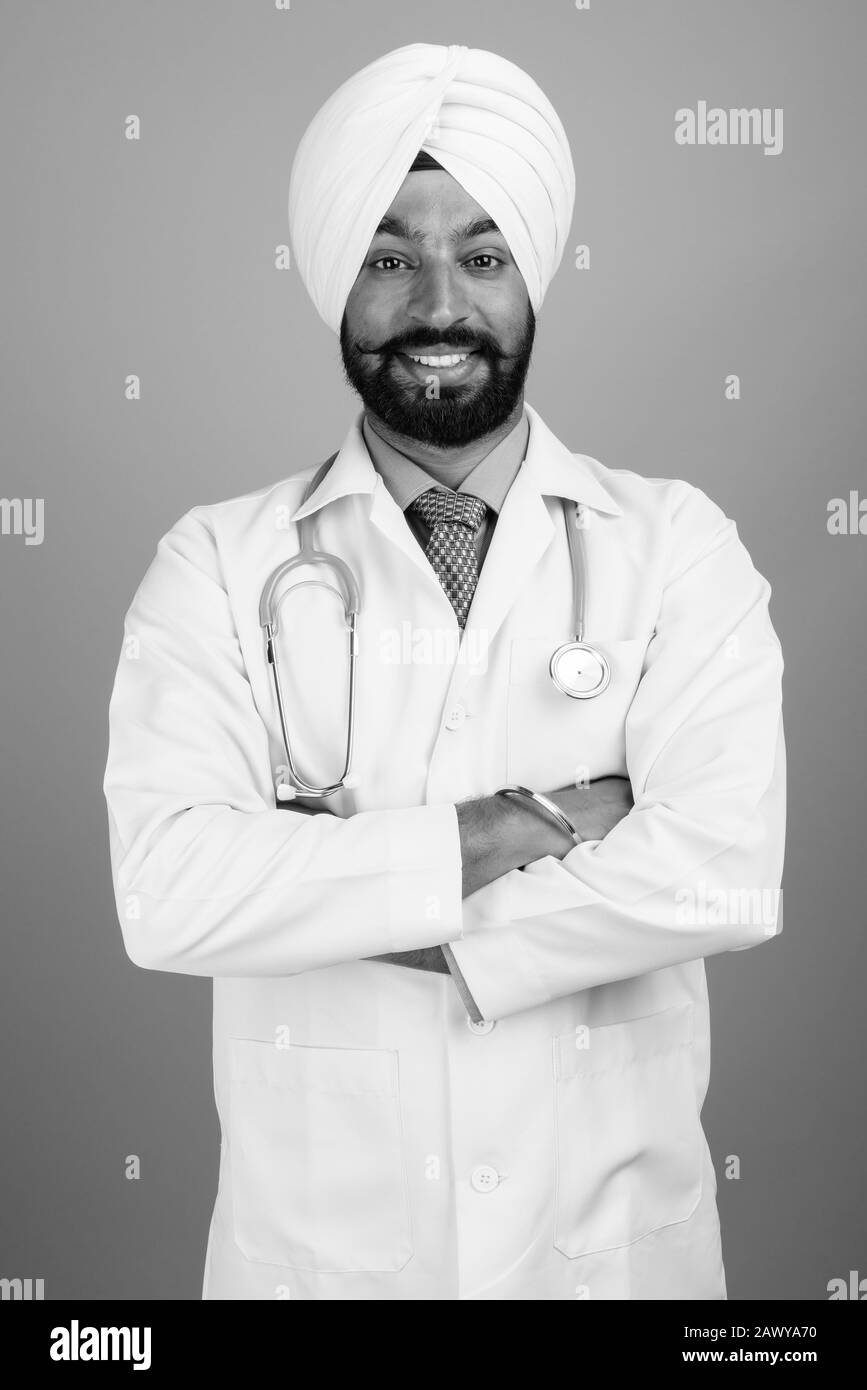 South indian doctor smiling Black and White Stock Photos & Images - Alamy