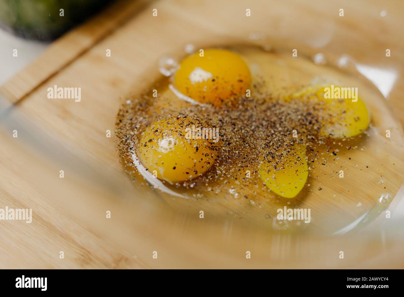 Fresh food bowl hi-res stock photography and images - Alamy
