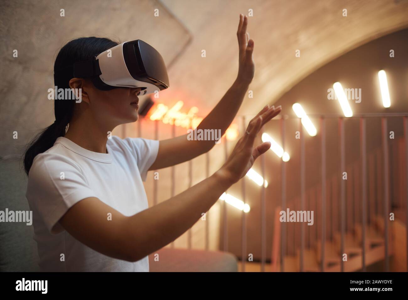 Immersive technology interior hi-res stock photography and images - Alamy