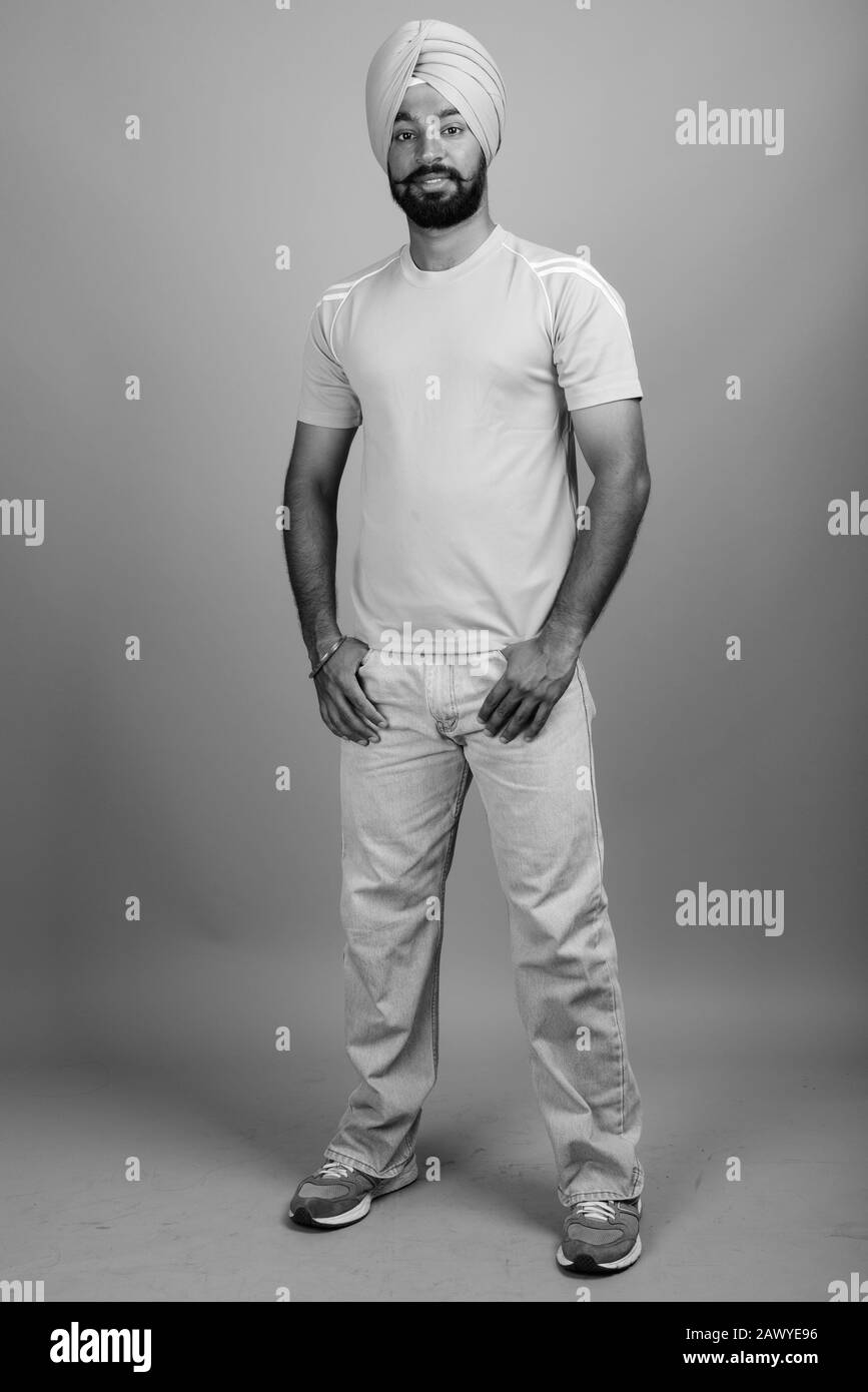 Sikh traditional culture Black and White Stock Photos & Images - Alamy