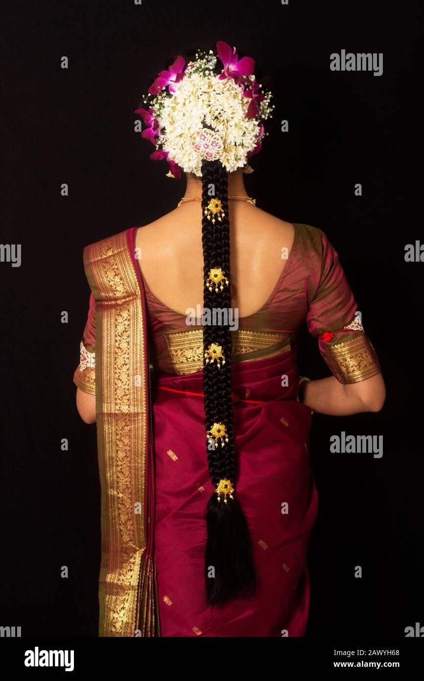 Back view indian bride hi-res stock photography and images - Alamy