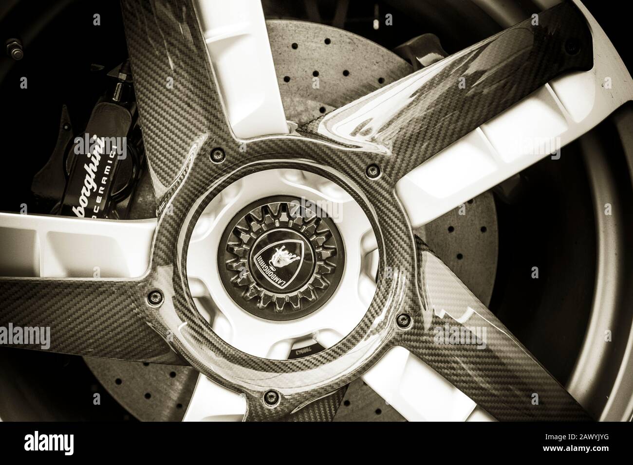 Close-up detail of the carbon wheel and disc brake on a 2018 ...