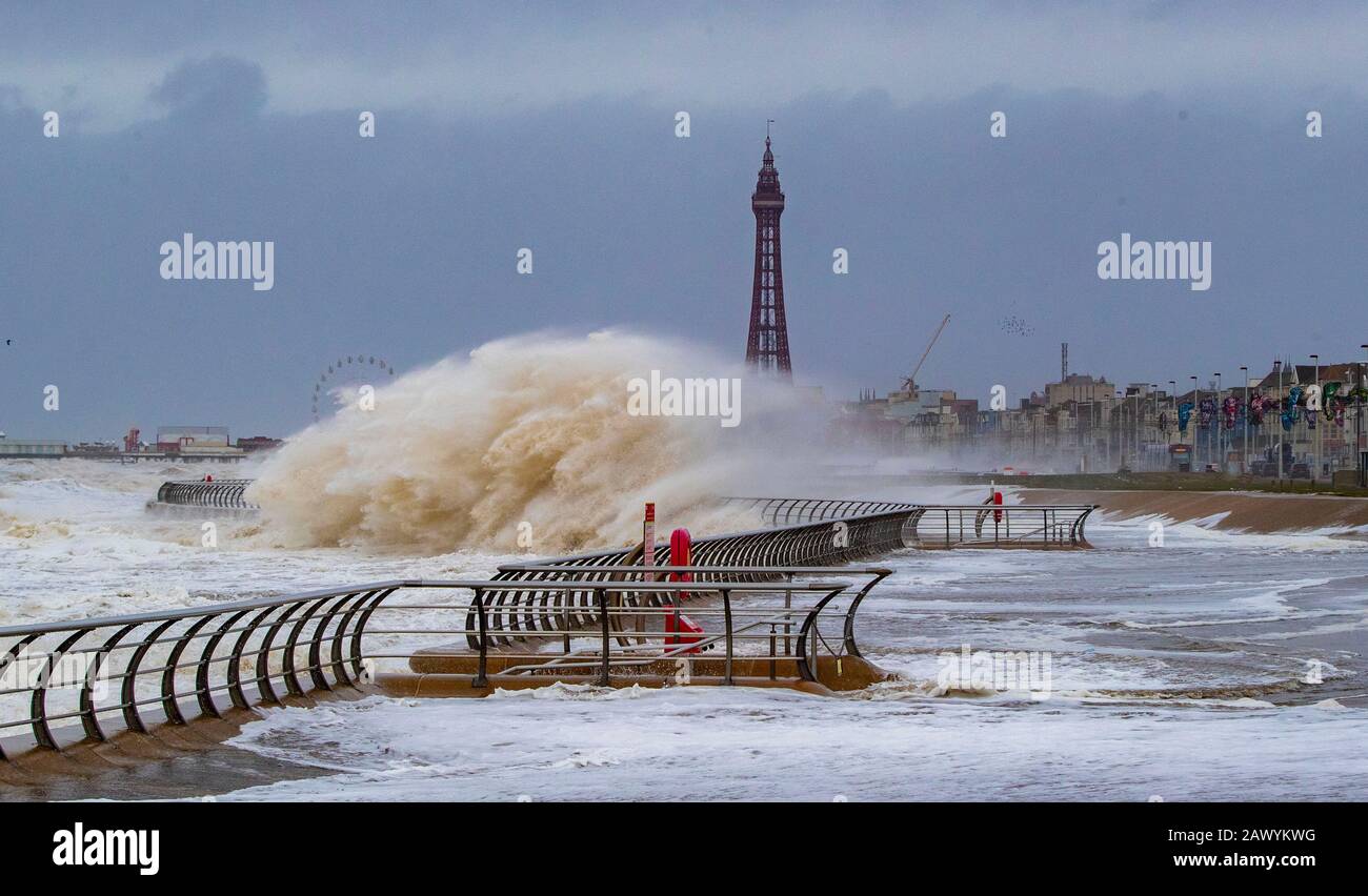 Waves crash over Blackpool waterfront as weather warnings for wind ...