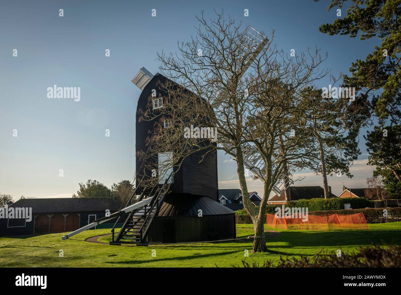 Landmark building windmill hi-res stock photography and images - Alamy