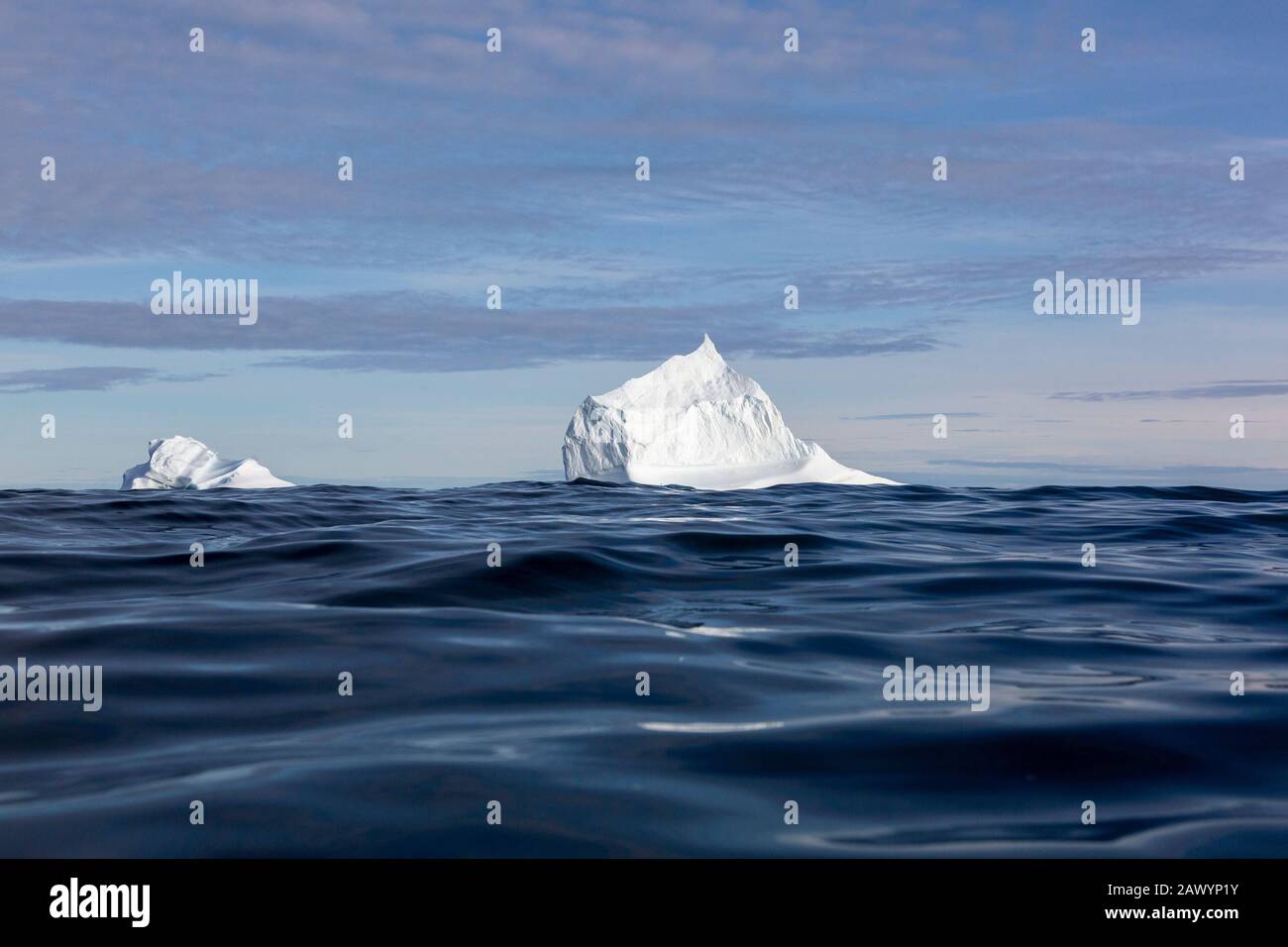 Iceberg formations hi-res stock photography and images - Alamy