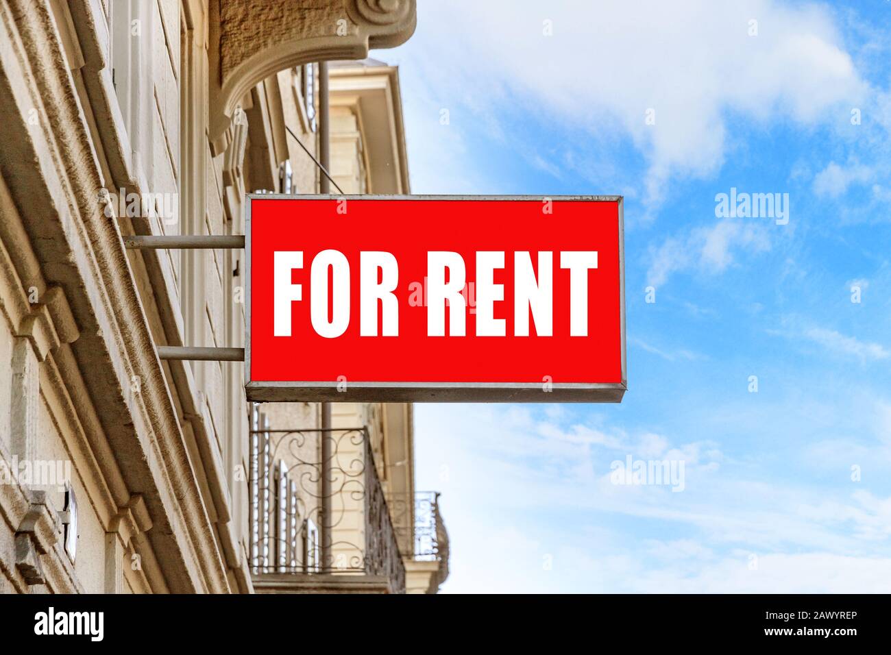 Street red white building hi-res stock photography and images - Alamy