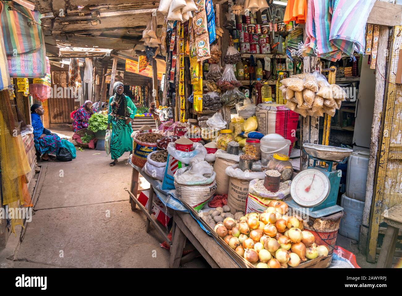 Markt in Bakau, Gambia, Westafrika | Bakau market, Gambia, West Africa ...