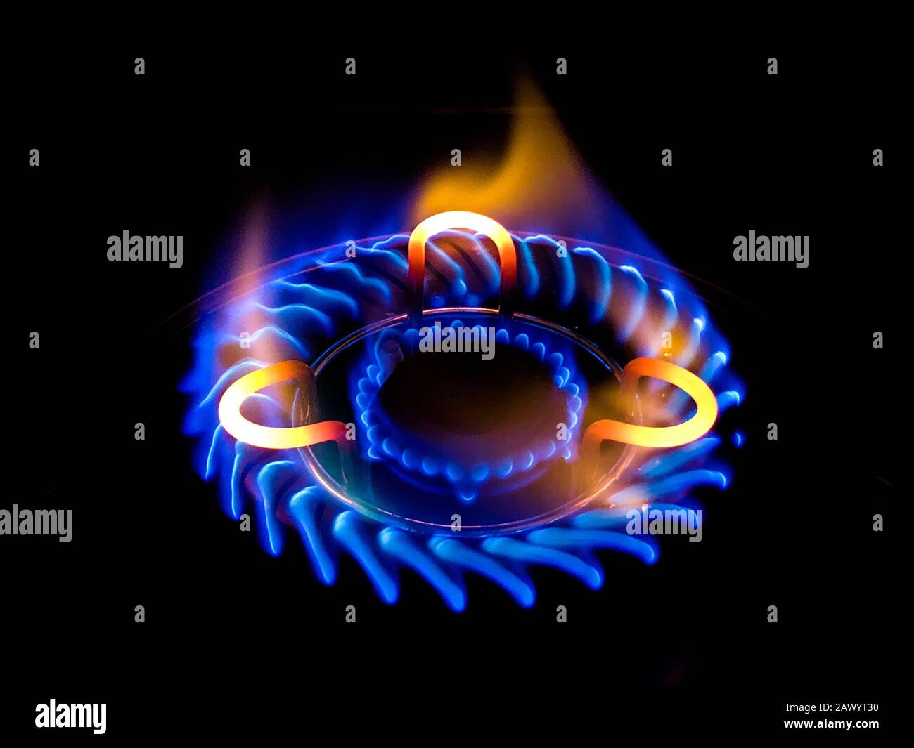 Flame reaction color hi-res stock photography and images - Alamy