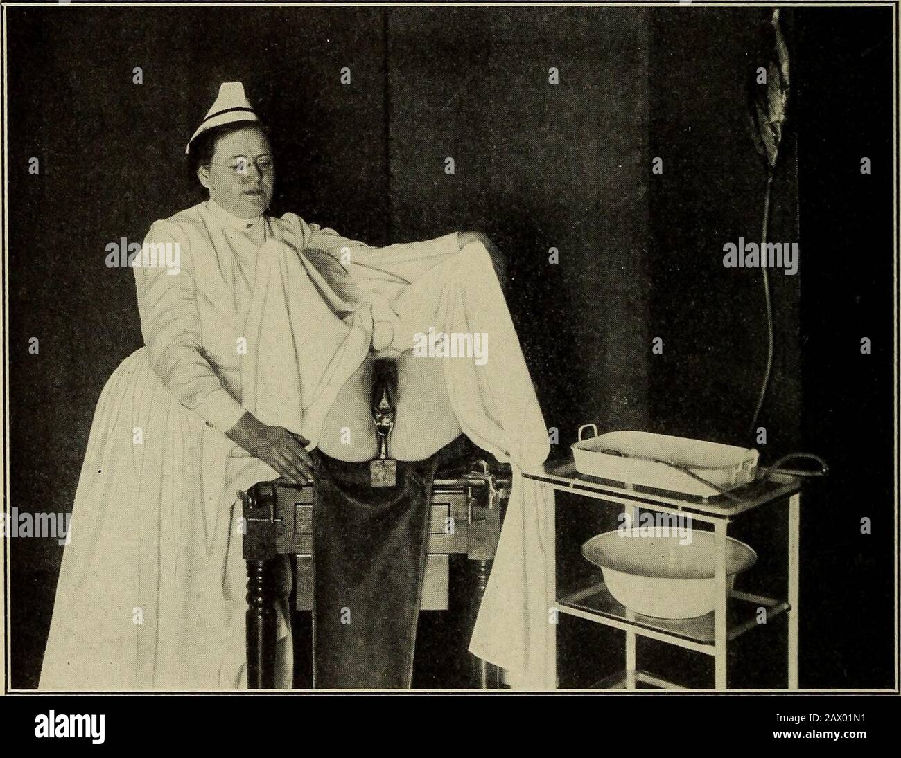 Lithotomy position hi-res stock photography and images - Alamy