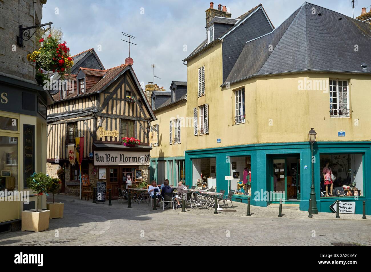 Domfront hi-res stock photography and images - Alamy