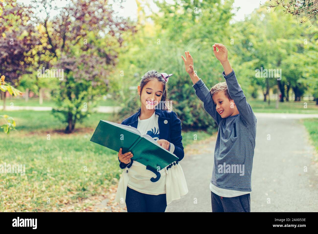 Happy Kids Celebrating High Resolution Stock Photography and Images - Alamy