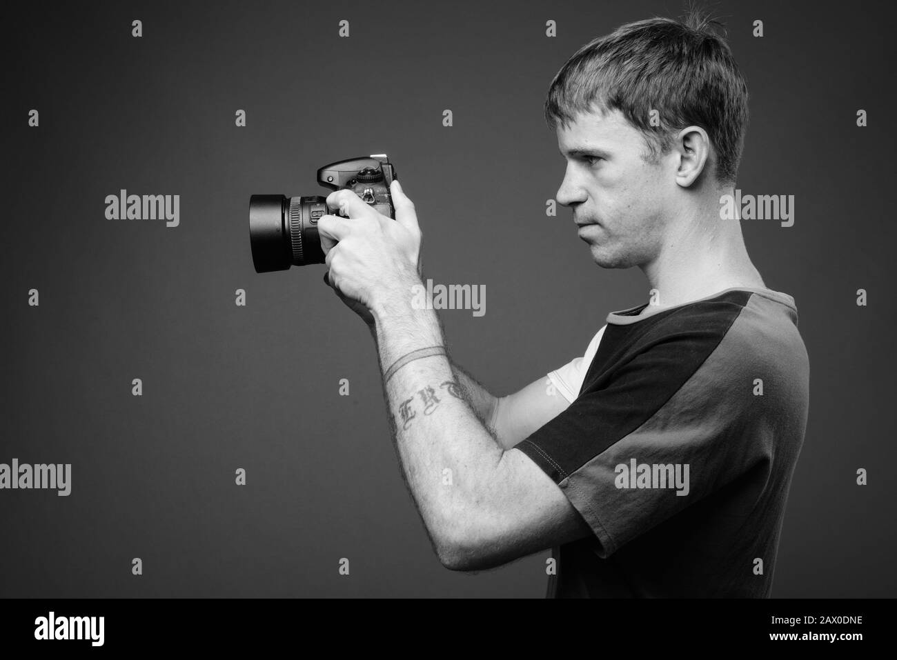 Man profile picture hi-res stock photography and images - Alamy