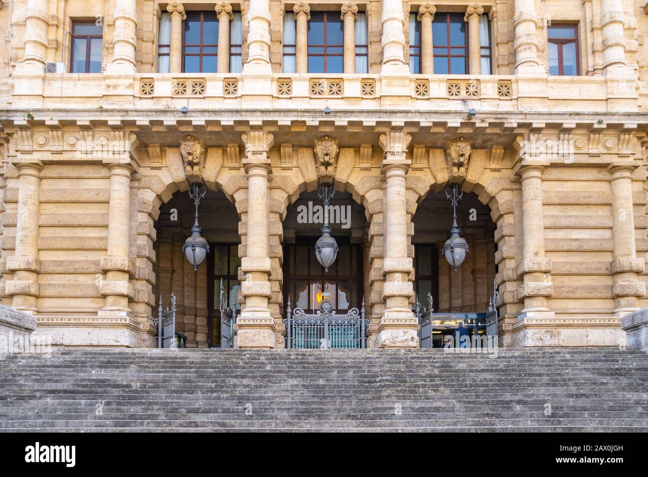 Italian Palace of Justice in Rome, Italy Stock Photo - Alamy