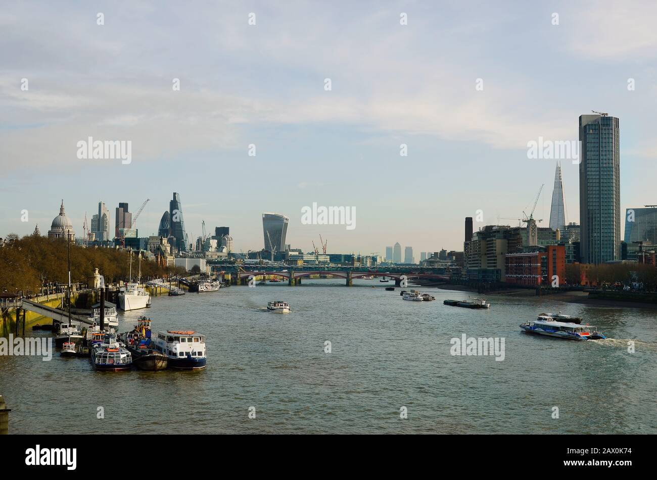 B42 tower hi-res stock photography and images - Alamy
