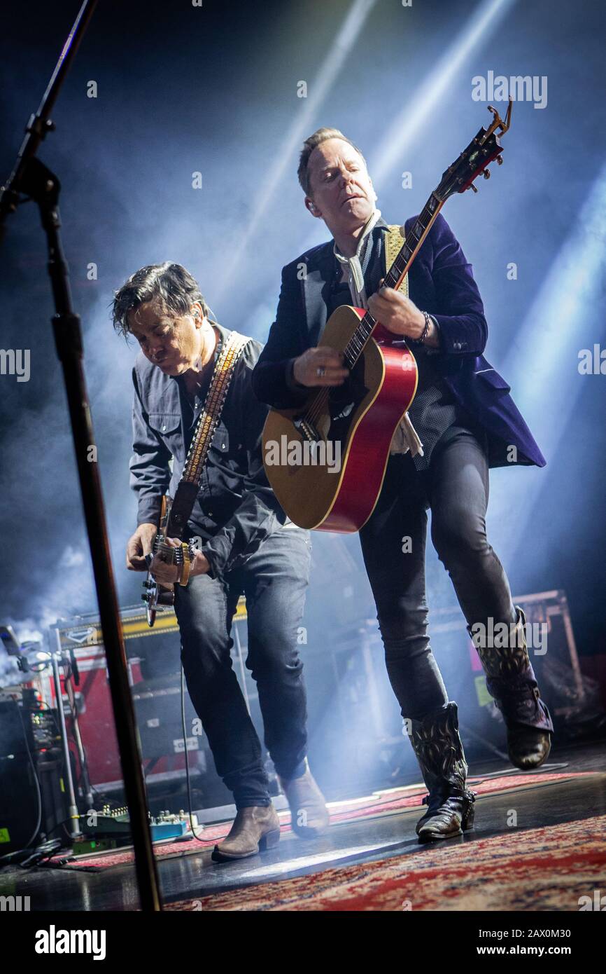 Kiefer sutherland fabrique hi-res stock photography and images - Alamy