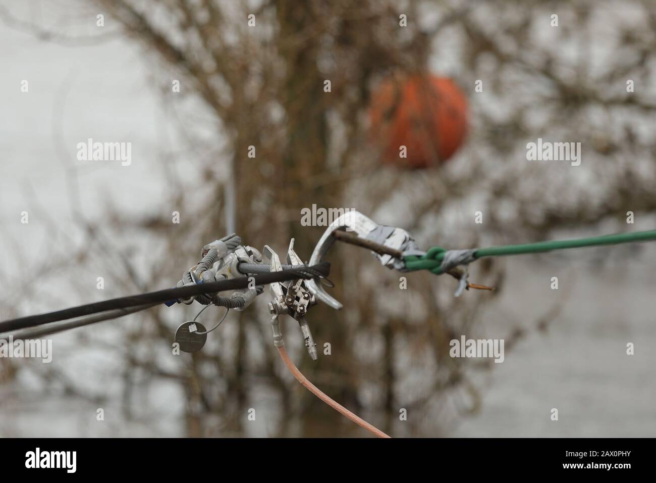 Earth conductor hi-res stock photography and images - Alamy