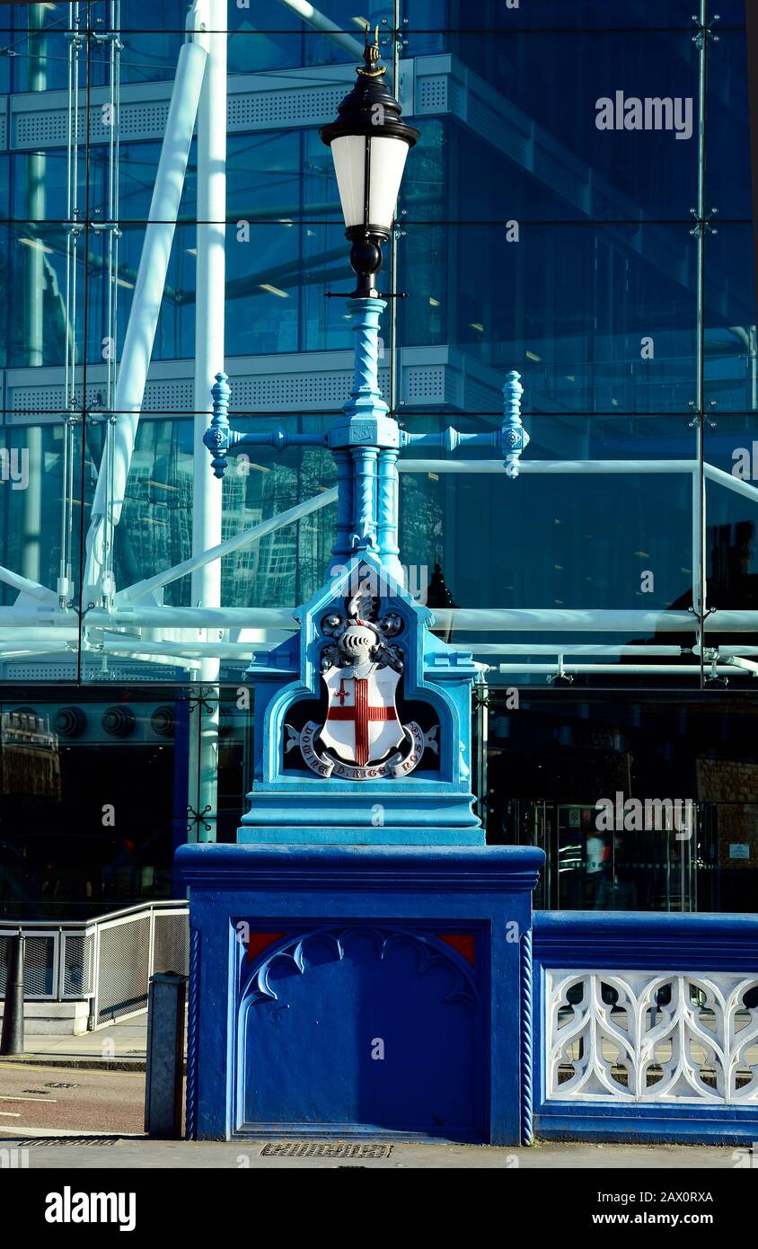 Great Britain, London, lantern with knight symbol and Emblem on tower ...