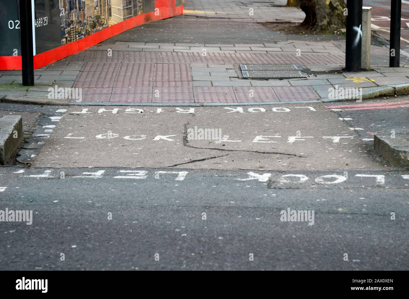 Great Britain, London, warning signs for left traffic Stock Photo - Alamy