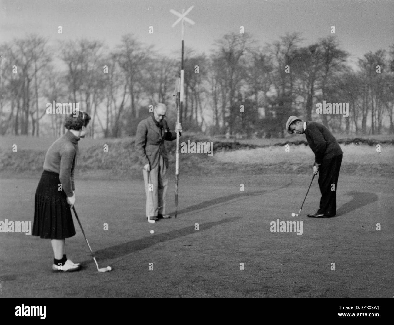 Middleton park golf club 1950 hi-res stock photography and images - Alamy