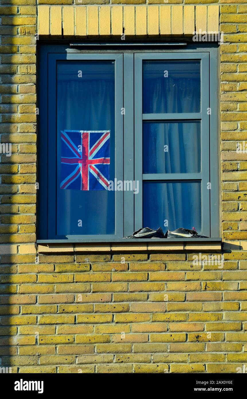 Great Britain, London, window with Union Jack flag Stock Photo - Alamy