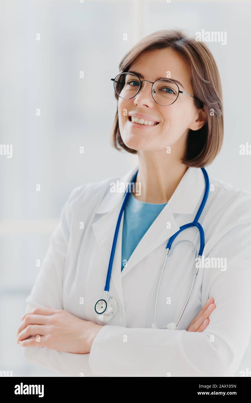 Woman specialist stands uses hi-res stock photography and images - Alamy