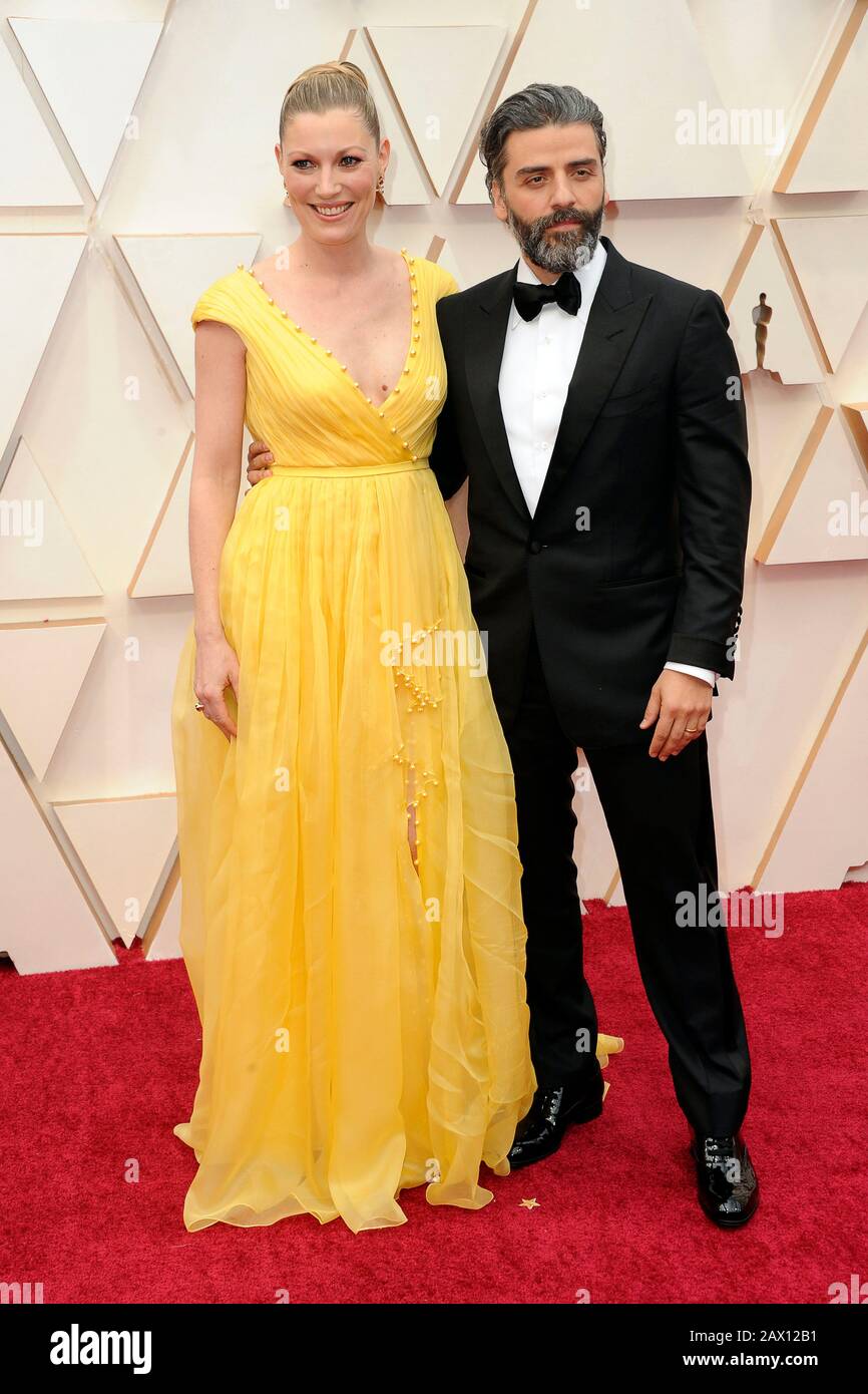 Los Angeles, USA. 09th Feb, 2020. Oscar Isaac with wife Elvira Lind at ...